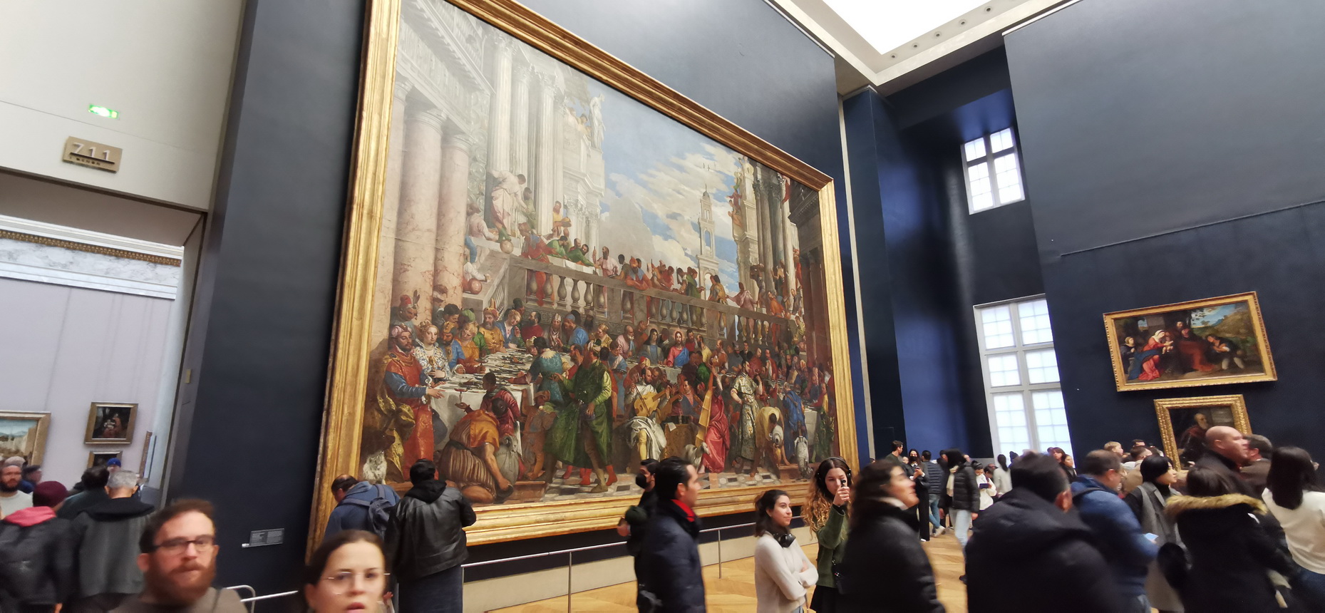 quadro Gioconda al Louvre: perchè vederla è un' esperienza deludente?